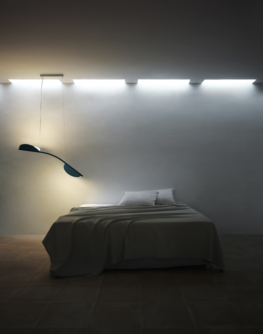 Browse all Almendra Linear products | Flos