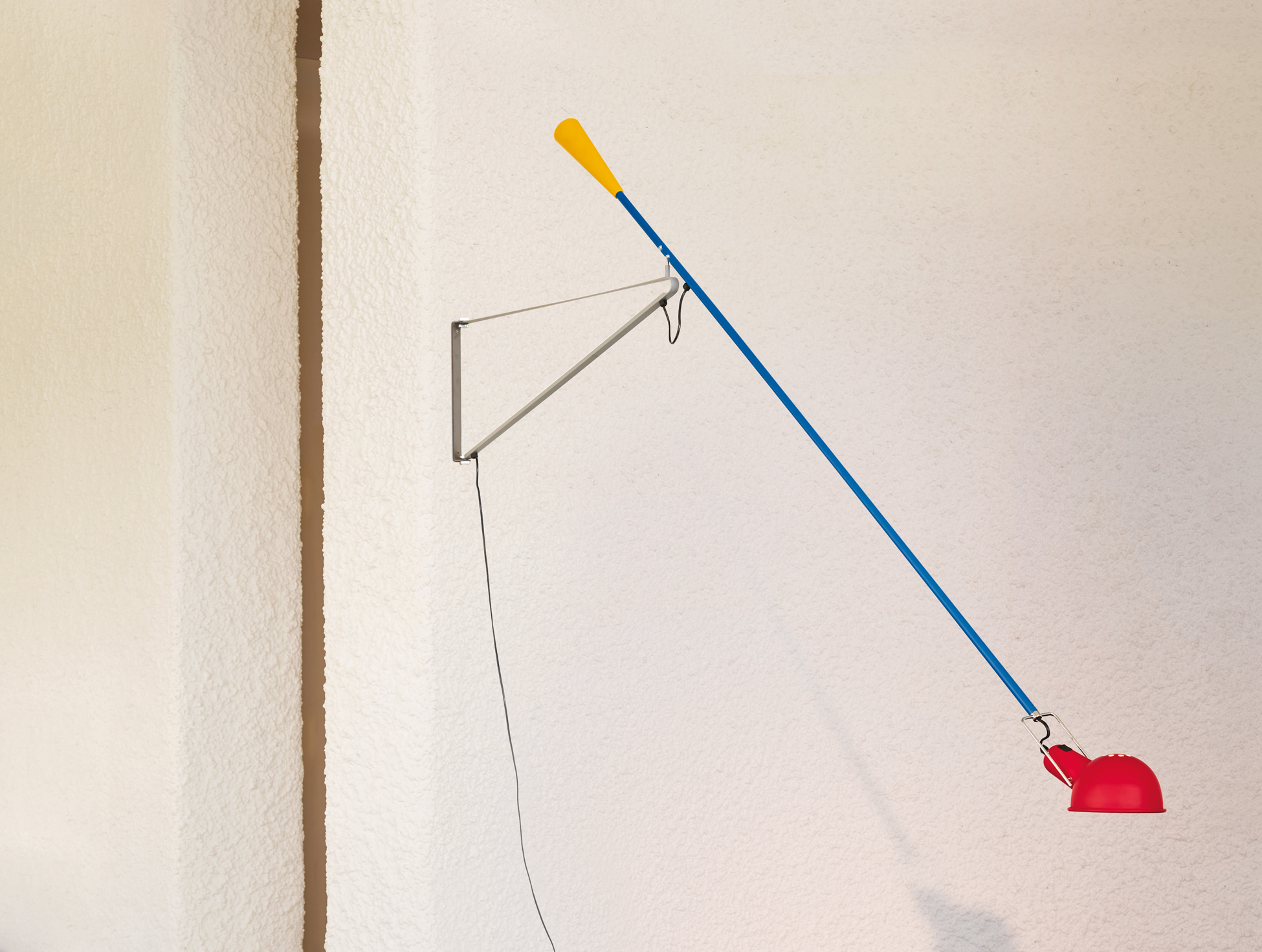 Wall and Ceiling Lights | Flos