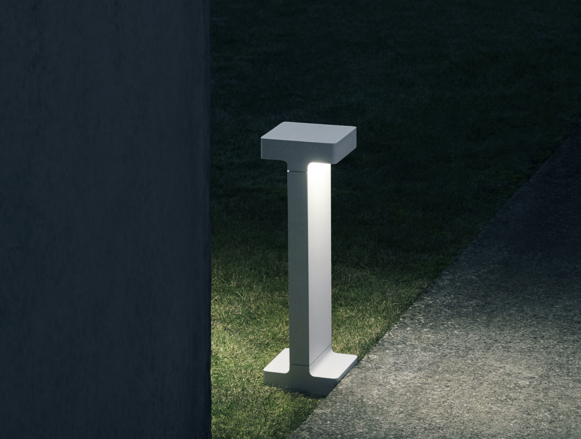 Bollard | Step lights and garden lamps | Flos