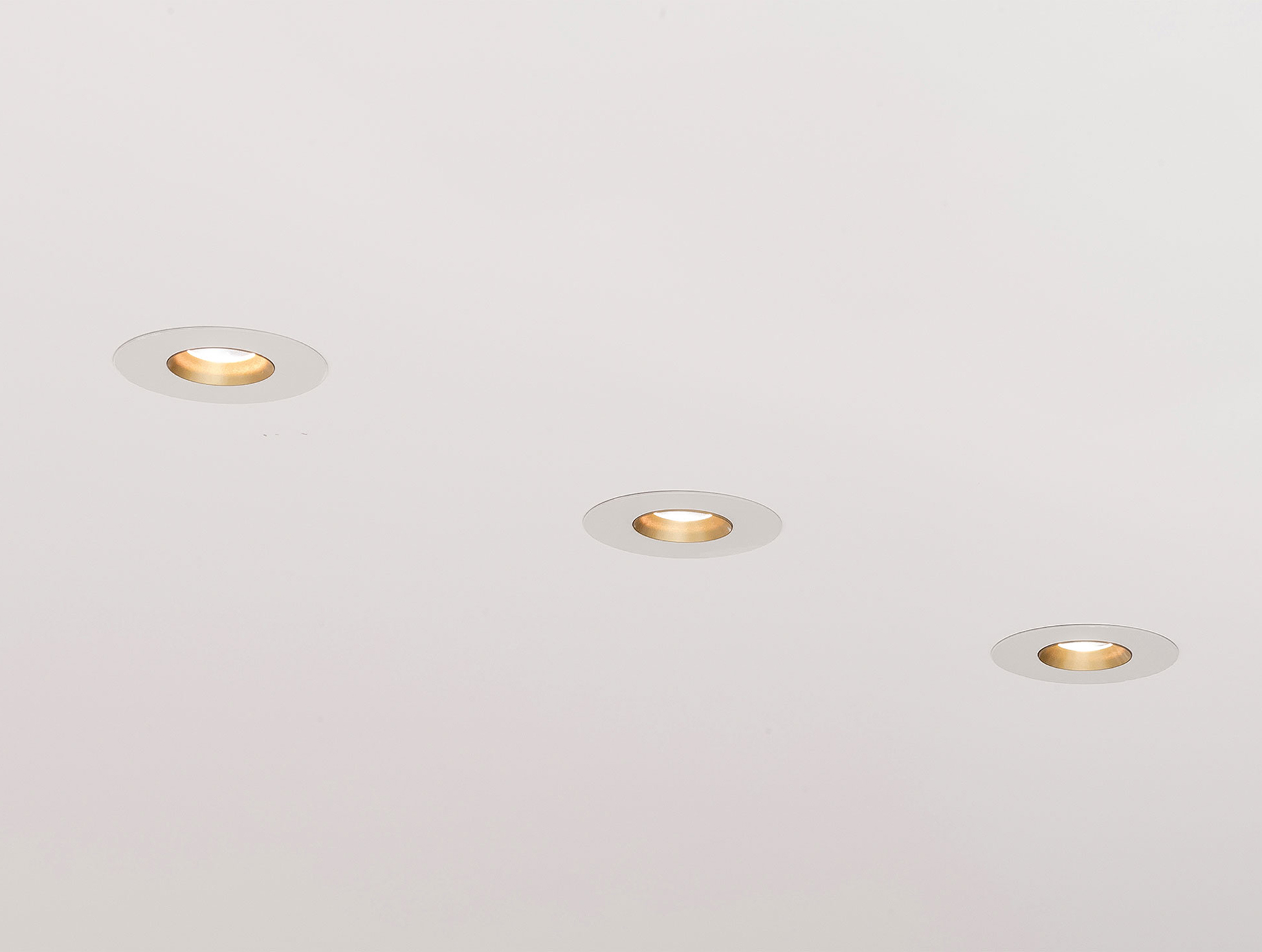 Downlights | Professional recessed ceiling lighting | Flos