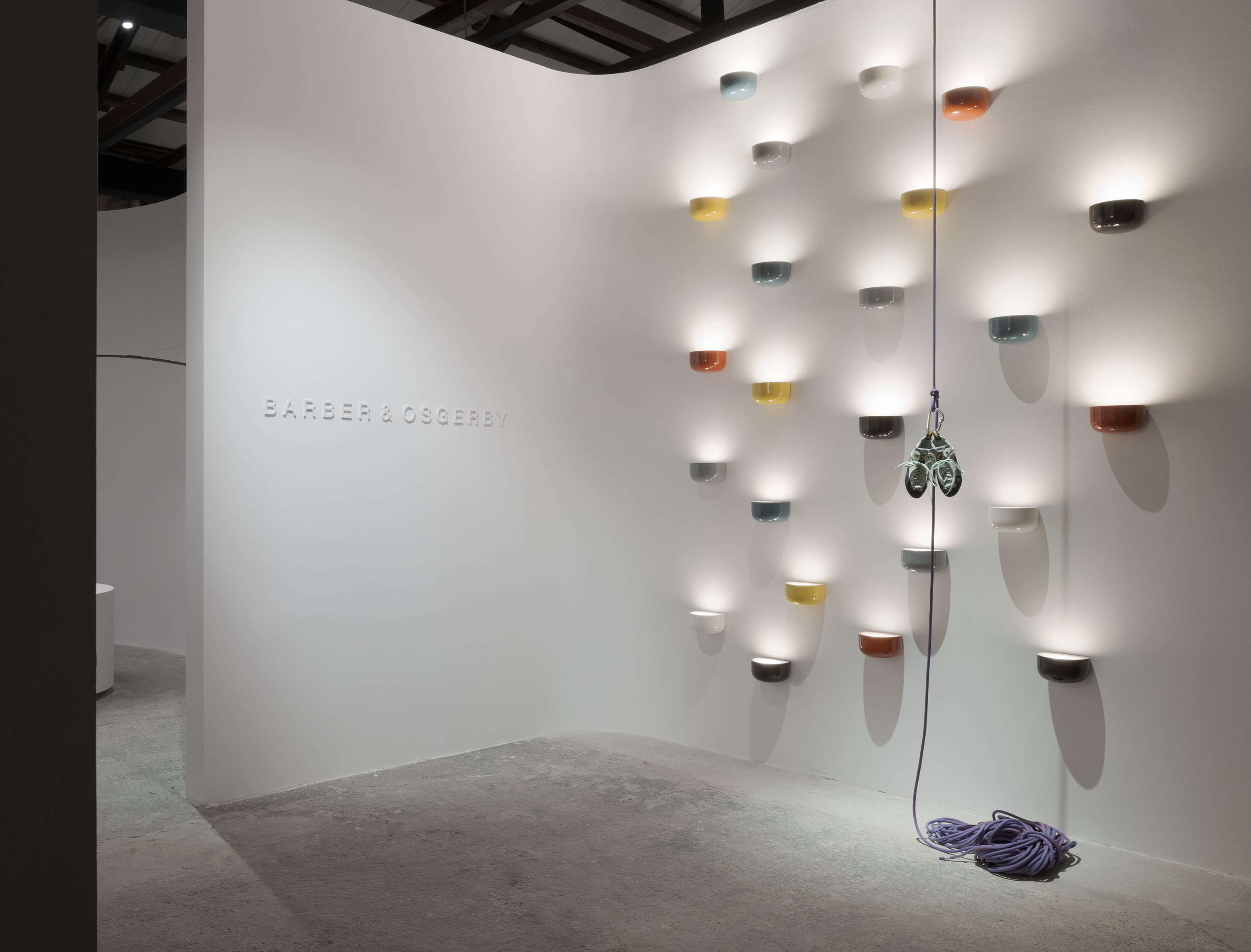 A new wall model turns Bellhop on its head | Flos