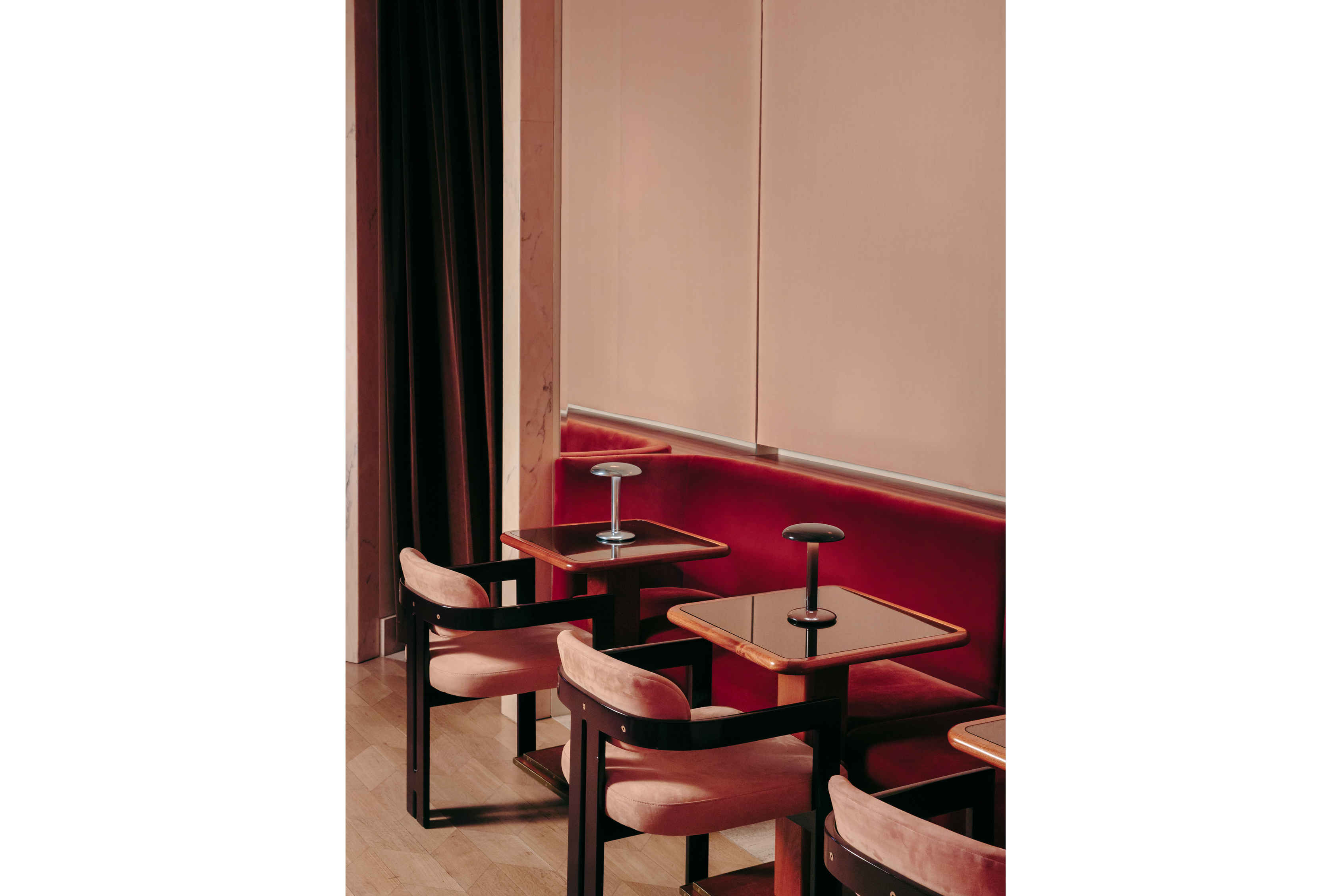 Around the world with Gustave | Flos